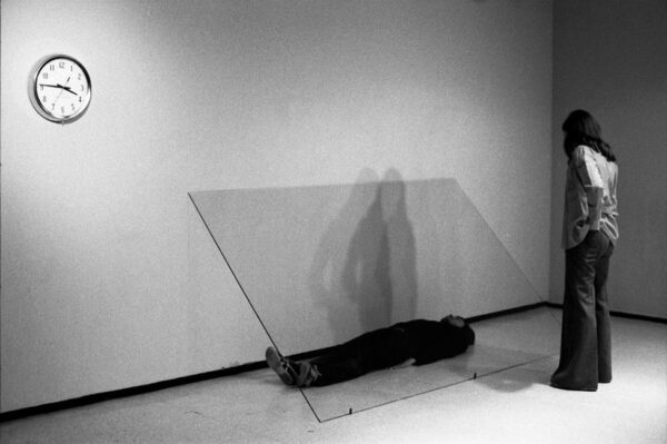 Conheça Chris Burden e o extremo do body art - ArteRef